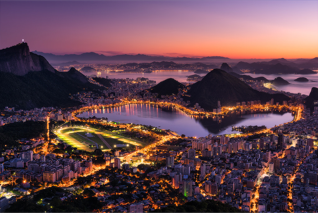 The Marvelous City by Marcelo Castro / 500px