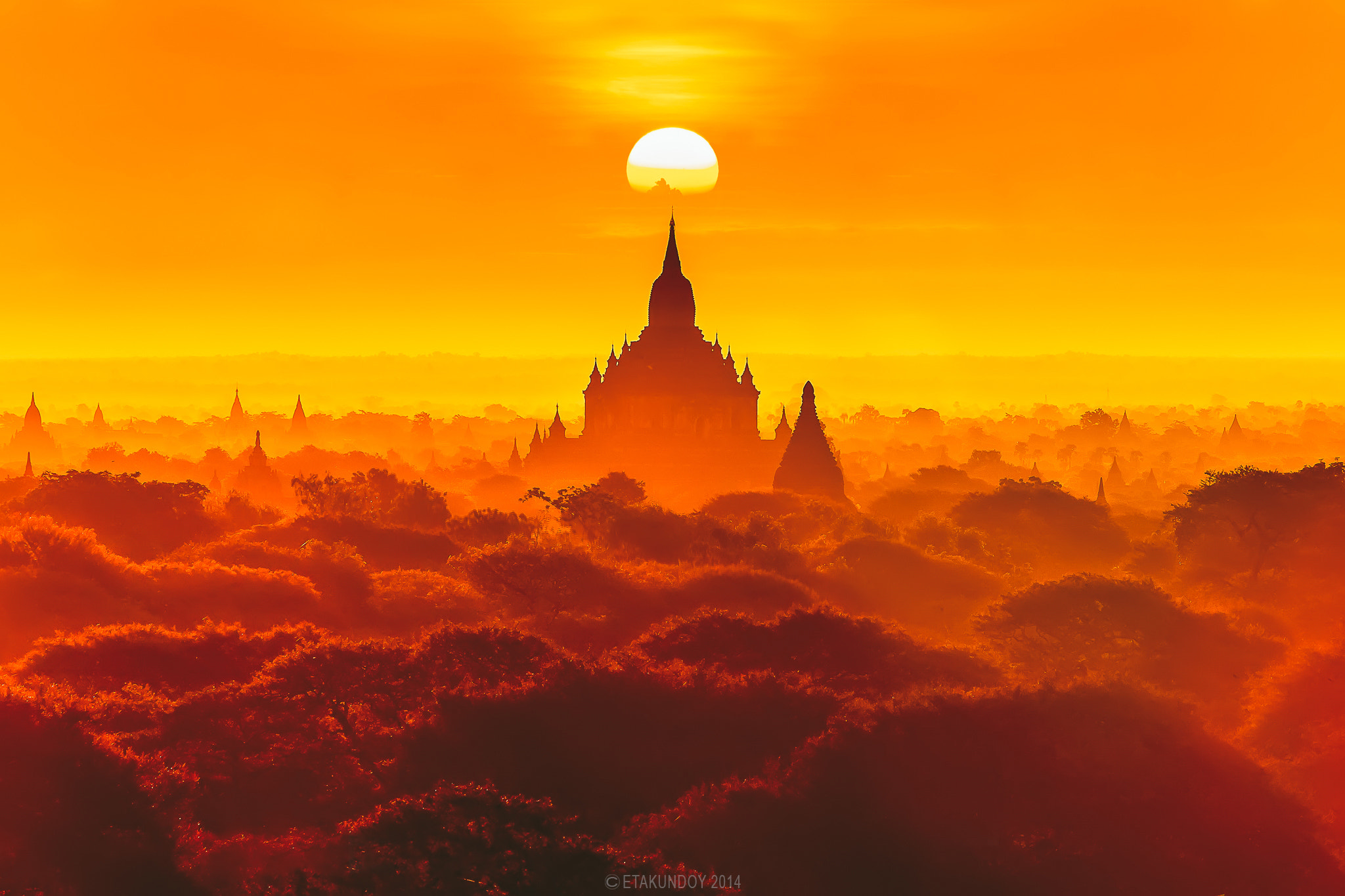 Dramatic sunrise at Bangan, Myanmar. by Tawan Chaisom / 500px