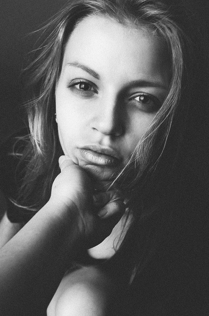 very bad girl by Julia Malakhova / 500px