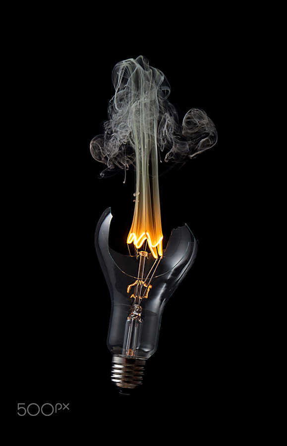 Broken light bulb by Dirk & Roman / 500px