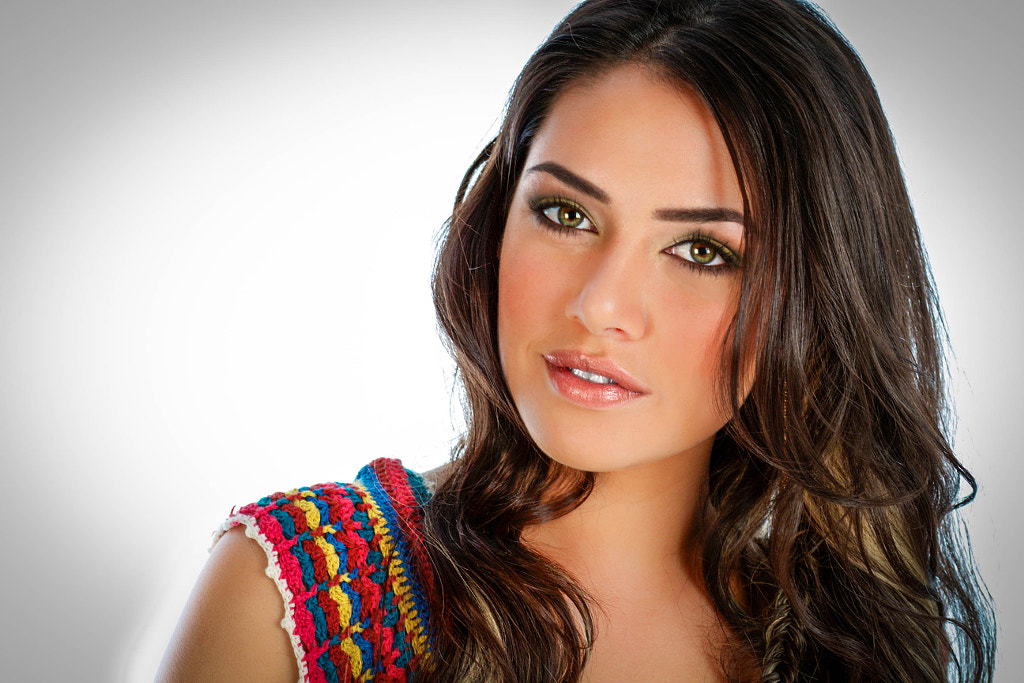 Haylee Kam by Alex Fielding / 500px